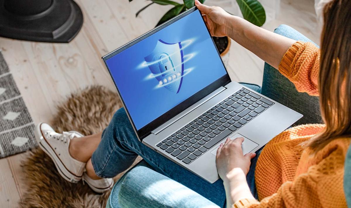 Five steps to improving your online security - KBC Brussels Bank ...